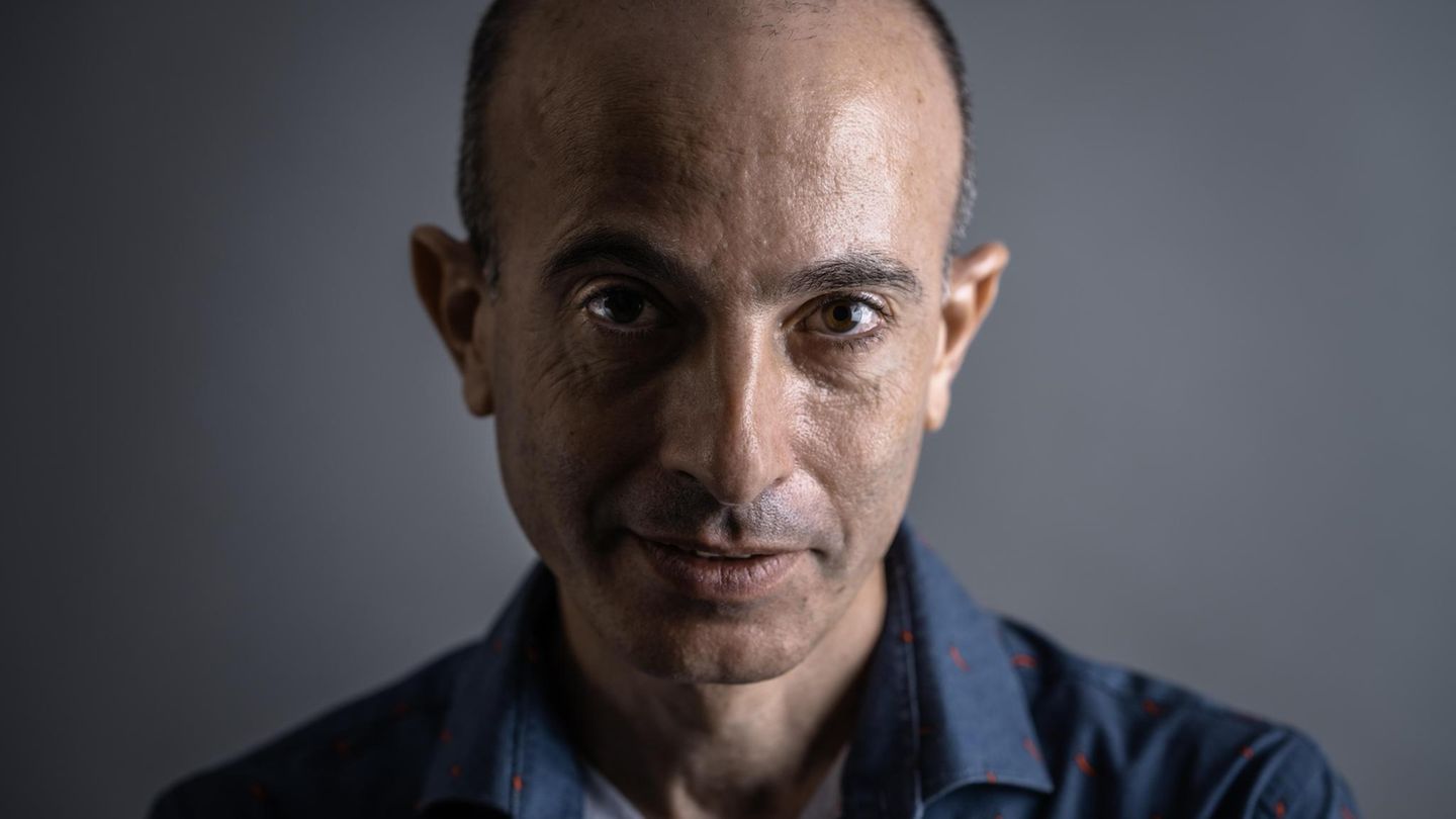 Fact Check: Is Yuval Noah Harari pro-Israel? | TruthOrFake Blog