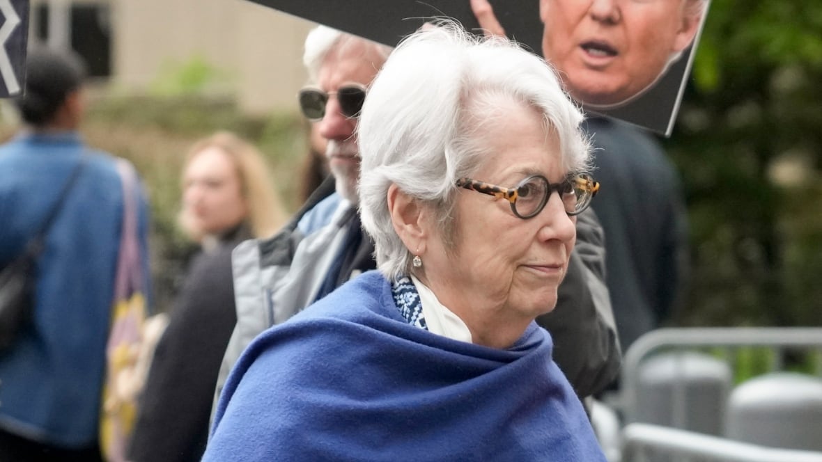 Fact Check: Jessica leeds accused trump of sexual misconduct ...