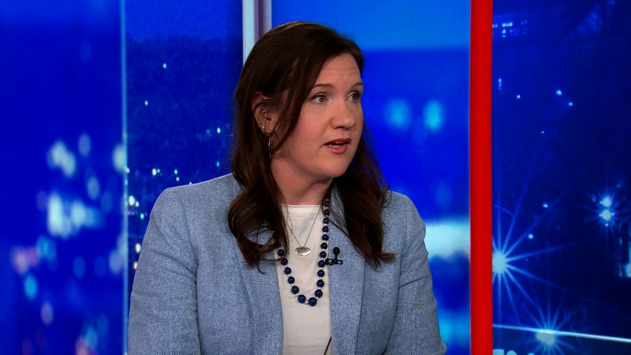 Fact Check: After a judge ruled Trump illegally fired FTC commissioner ...